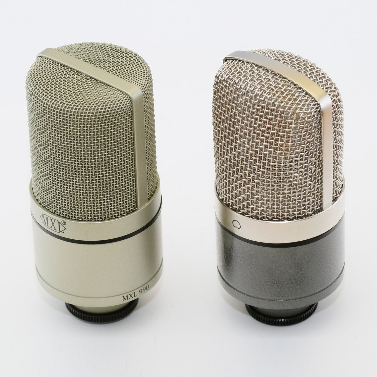 MXL 770 vs MXL 990: Which Microphone is Better?